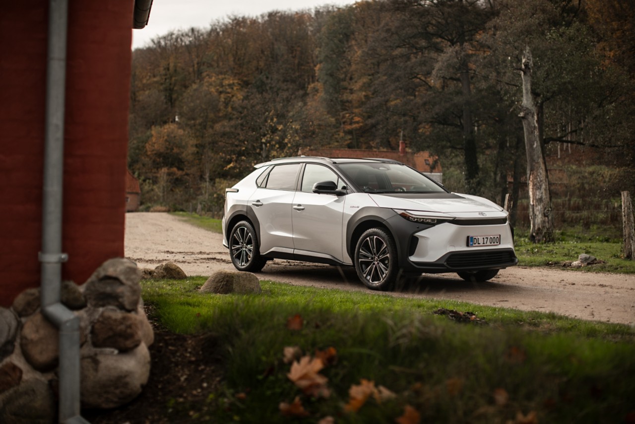 Danmarkspremiere på ny Toyota elbil ved eCarExpo